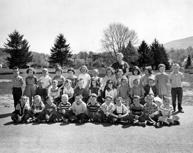 Old Photo Album: Woodward Township Elementary School first graders in ...